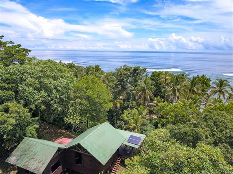 SURFER S DREAM CABIN BOCAS DEL TORO PANAMA