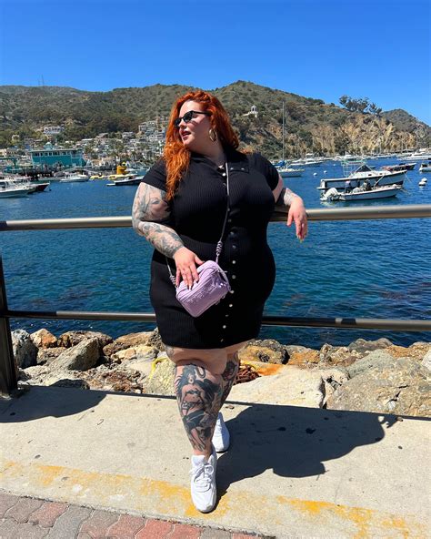 Tess Holliday Really Struggling With Body Image Following Anorexia