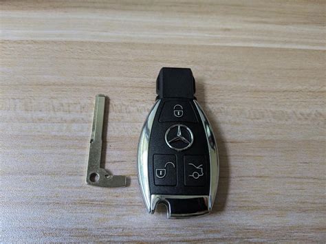 Mercedes C Class Key W204 Car Accessories Car Workshops And Services On Carousell
