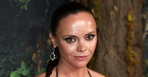 Christina Ricci Shows Cleavage At Yellowjackets Premiere Photos
