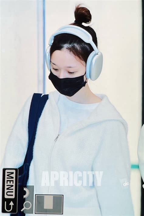 더쿠 8월 도쿄돔 월드투어 일정 출국 이후로 오늘 한국 입국한 에스파