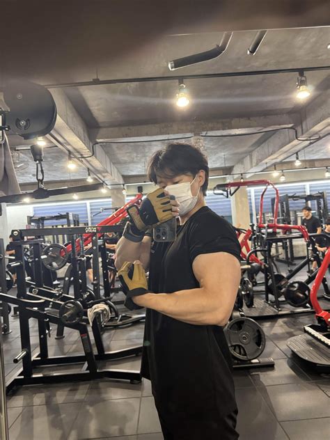 블라인드 헬스·다이어트 가슴