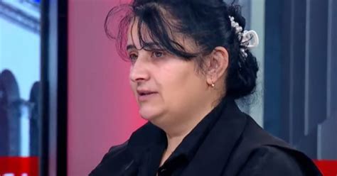 რეჟიმის პატიმრის ზვიად ცეცხლაძის დედა 5 000 ლარით დააჯარიმეს დაფიონი