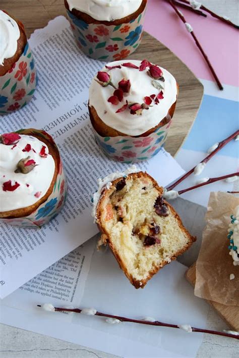 꽃무늬 다채로운 단 것 단 음식 달콤한 독창적 인 디저트 러스틱 레시피 레저 맛있는 먹음직스러운 미식가