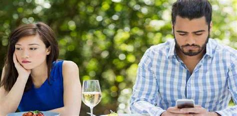 आखिर क्यों आपका पार्टनर कर रहा है इग्नोर जानें वजह India Daily