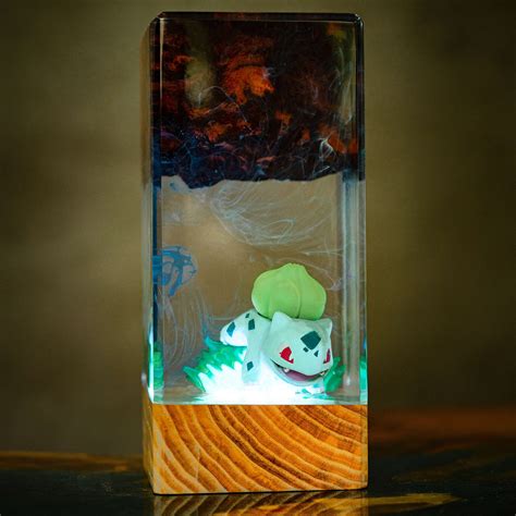 Bulbasaur Pokemon Epoxy Lamp Animebape