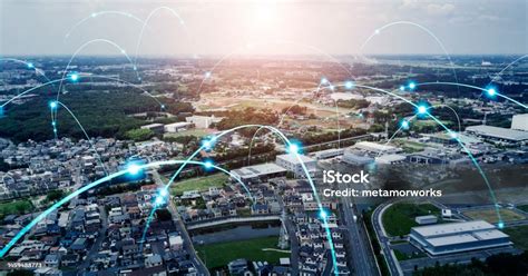 스마트 시티 및 통신 네트워크 개념 5g Iot 통신 연결에 대한 스톡 사진 및 기타 이미지 연결 컴퓨터 네트워크 도시 Istock