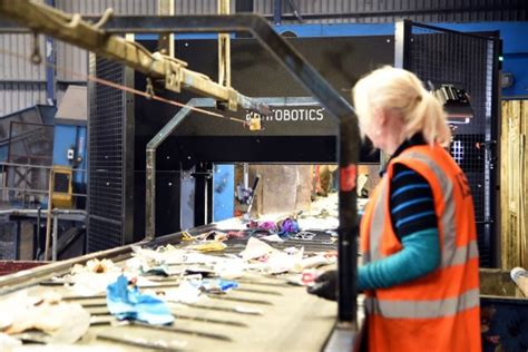 Grundon Installs Robotic Picker In Cheltenham Mrf