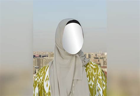 Edith Roux 9 Lives Magazine