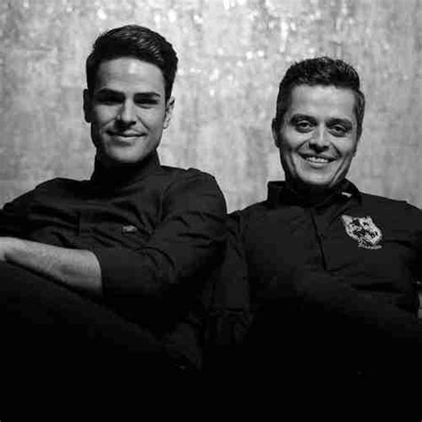 بیوگرافی ایوان بند؛ حسین شریفی و فواد غفاری و عکس های خانوادگی و شخصی