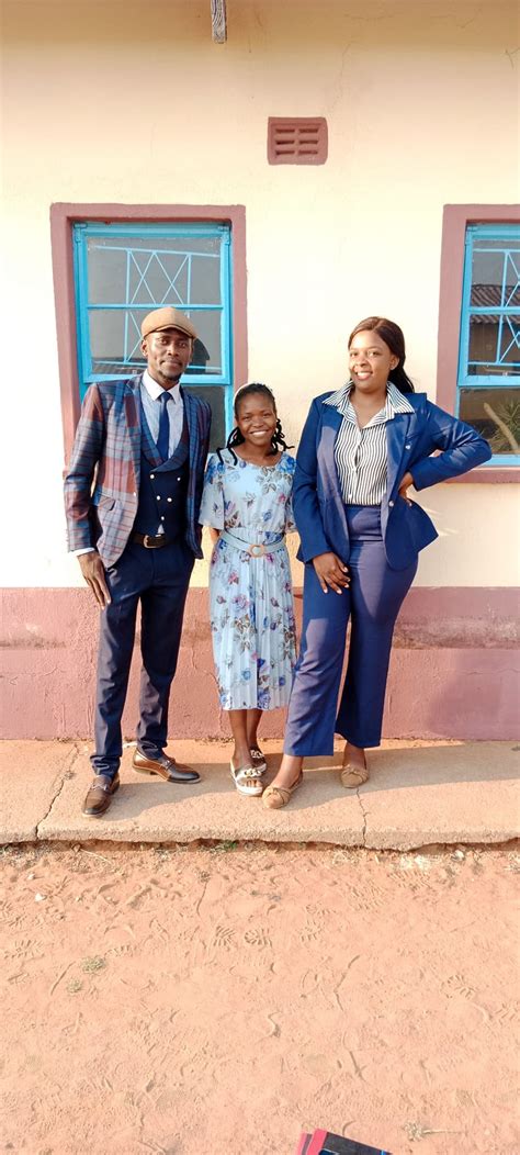 Sajakhobe Khona Bengizithathela Imifanekiso Yami Lo Madam Dube
