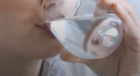 Best Drinks To Last Longer In Bed Raise Your Glass And Your Game