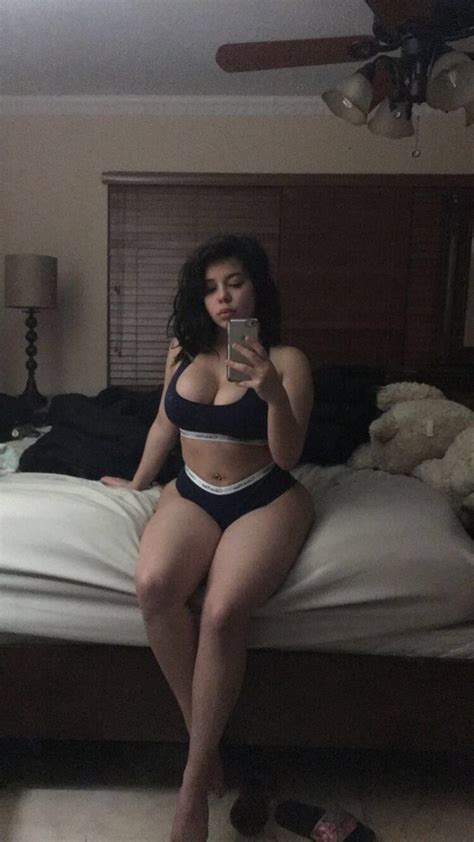 Waiting In Bed Porn Pic