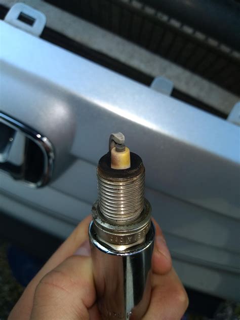 Diagnose my spark plugs : r/AskMechanics
