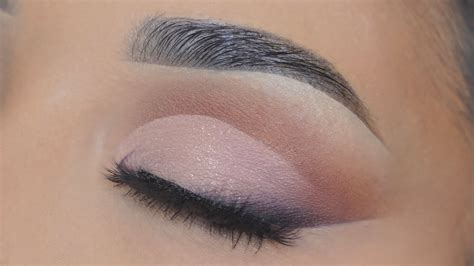 How To Do A Cut Crease Step By Step For Beginners Youtube