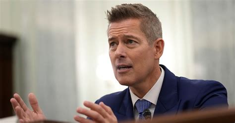 El Secretario De Transporte De Eeuu Confirmó El Despido De Unos 400 Empleados De La