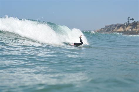 무료 이미지 바닷가 바다 물 대양 햇빛 웨이브 여름 항해 서핑 보드 익스트림 스포츠 수상 스포츠 바람 파도 보드 포트 서핑 장비 및 용품 보디