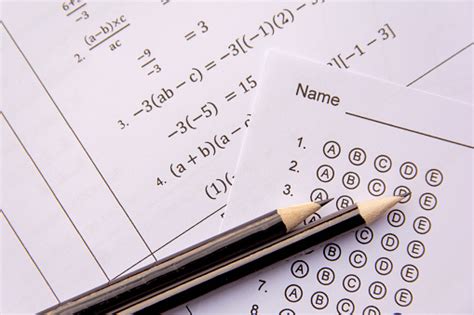 답변 시트에 연필 또는 답변이 버블링 된 표준화 된 테스트 양식 객관식 응답 시트 개념에 대한 스톡 사진 및 기타 이미지 개념 검사 보기 고무 Istock