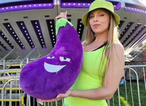 Britney Amber Bio Age Height Career Videos Net Worth