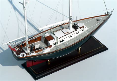 Hinckley Bermuda 40 Alice Kay Seacraftclassics