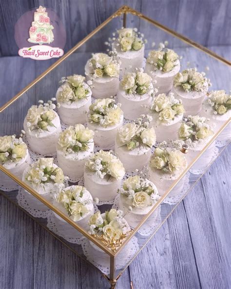 شیک‌ترین شیرینی‌های خواستگاری با این بکس شیشه‌ای