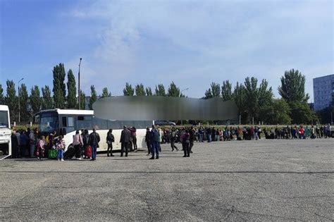 Окупанти вивезли з Енергодара близько трьох сотень дітей