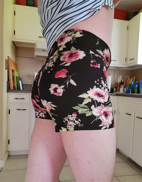 Lazy Saturday Scrolller