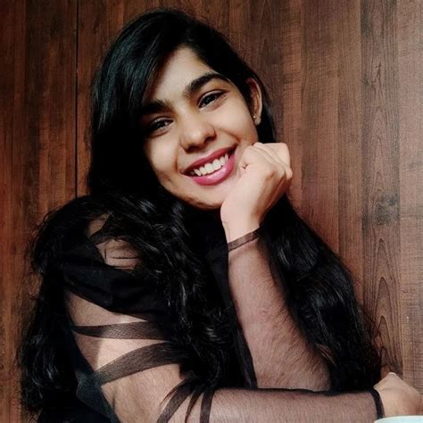 Shruthi (@shruthi_pooliry) • Threads, Say more