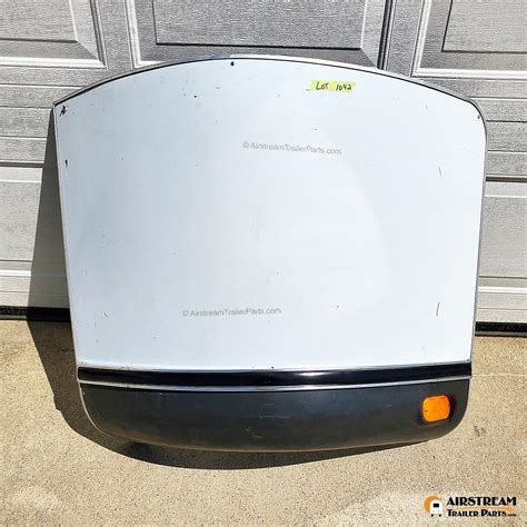 Lot 1042 Road Side Segment Protector 1994 Up Nos Airstream Trailer Parts