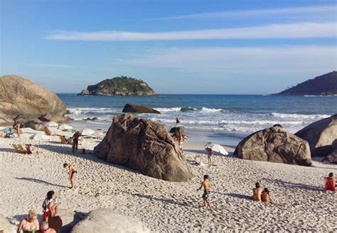 Praia Do Abricó A Praia Naturista Do Rio De Janeiro Te Vejo Pelo Mundo