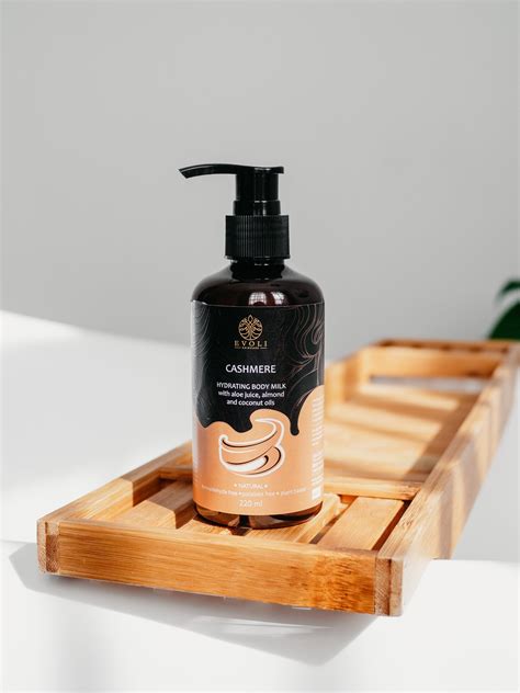 ძლიერად დამატენიანებელი ტანის ლოსიონი Cashmere Evoli Skincare