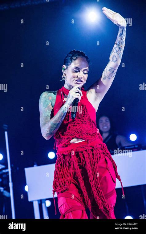 Milan Italy 29 November 2022 The American Singer Songwriter And
