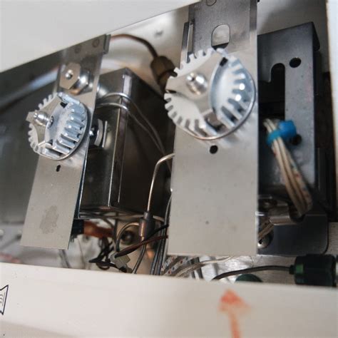 Used Varian Cp 3800 Gc System With Npd And Pfpd Detector S A Le