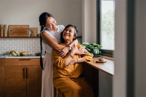 How Real Is The Eldest Daughter Syndrome New Science Has Answers