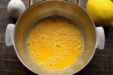 Голландський соус - 4 рецепта приготування з покроковими фото