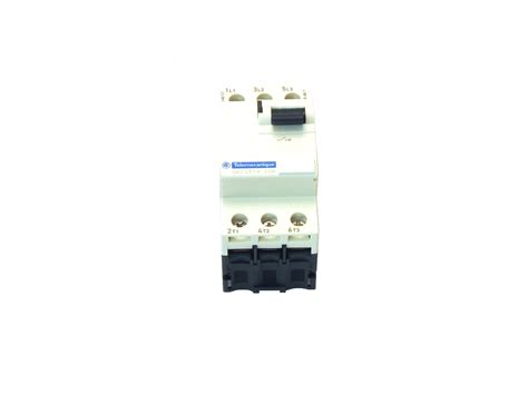 Circuit Breaker Set 10a 3p Ohis