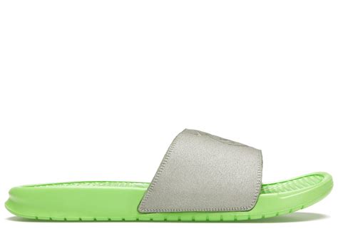 Nike Benassi N7 Spruce Auraflash Crimsonone Colorelectric Green
