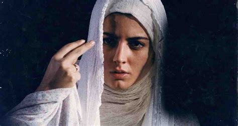 کلیشه‌های جنسیتی زنانه در فیلم لیلا دهکده اندیشه ها