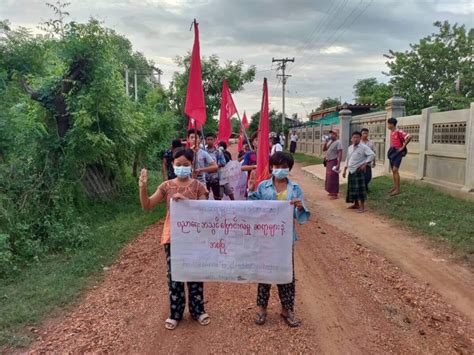 ယင်းမာပင် မြောက်ပိုင်း ရွာပေါင်းစုံ သပိတ် စစ်ကြောင်း စစ်အာဏာရှင် တော်လှန်ရေး ချီတက် ဆန္ဒပ