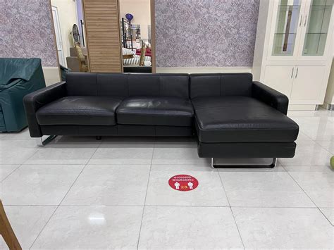 მეორადი ავეჯი ტყავის კუთხის დივანი ️ ️ 2500 ლარი ️ ️ Facebook