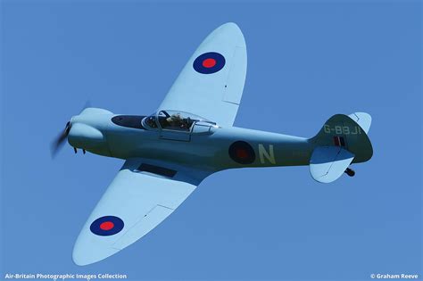 Aviation Photographs Of Isaacs Spitfire Abpic