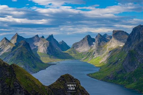 노르웨이 로포텐 여행의 핵심 레이네reine 마을과 로포텐 최고의 풍경 명소 레이네브링겐reinebringen 네이버 블로그