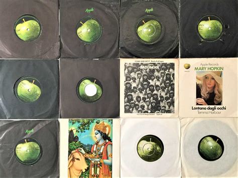 Lot 79 Apple Records 7 Pack Including Label