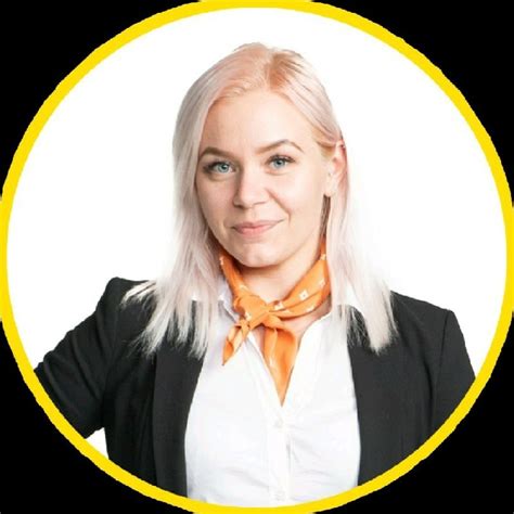 Maria Backman Content Creator Linguist Freelance Linkedin