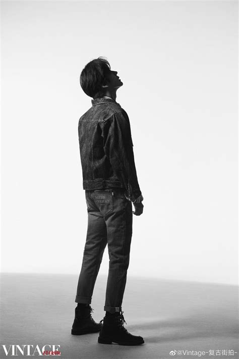 𝙬𝙚𝙞 𝙯𝙝𝙚 𝙢𝙞𝙣𝙜 — 𝙬𝙚𝙞𝙗𝙤 Fashion Singer Normcore