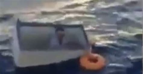 낚시 중 봉변 브라질 어부바다 위 냉동고서 11일 구치소 안 16일