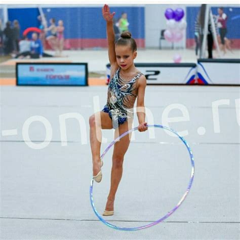 Женя Пестова в купальнике Сумерки художественнаягимнастика