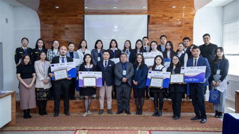 Ардчиллын төлөөх хамтын ажиллагаа эрдэм шинжилгээний хурлын шилдгүүд тодорлоо