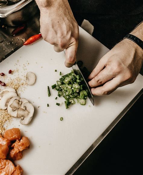 Fit For Spring With The 10 Point Easy Detox Plan