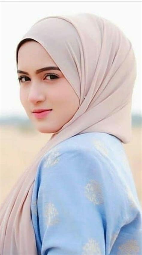 Cewek hijab cantik – Artofit